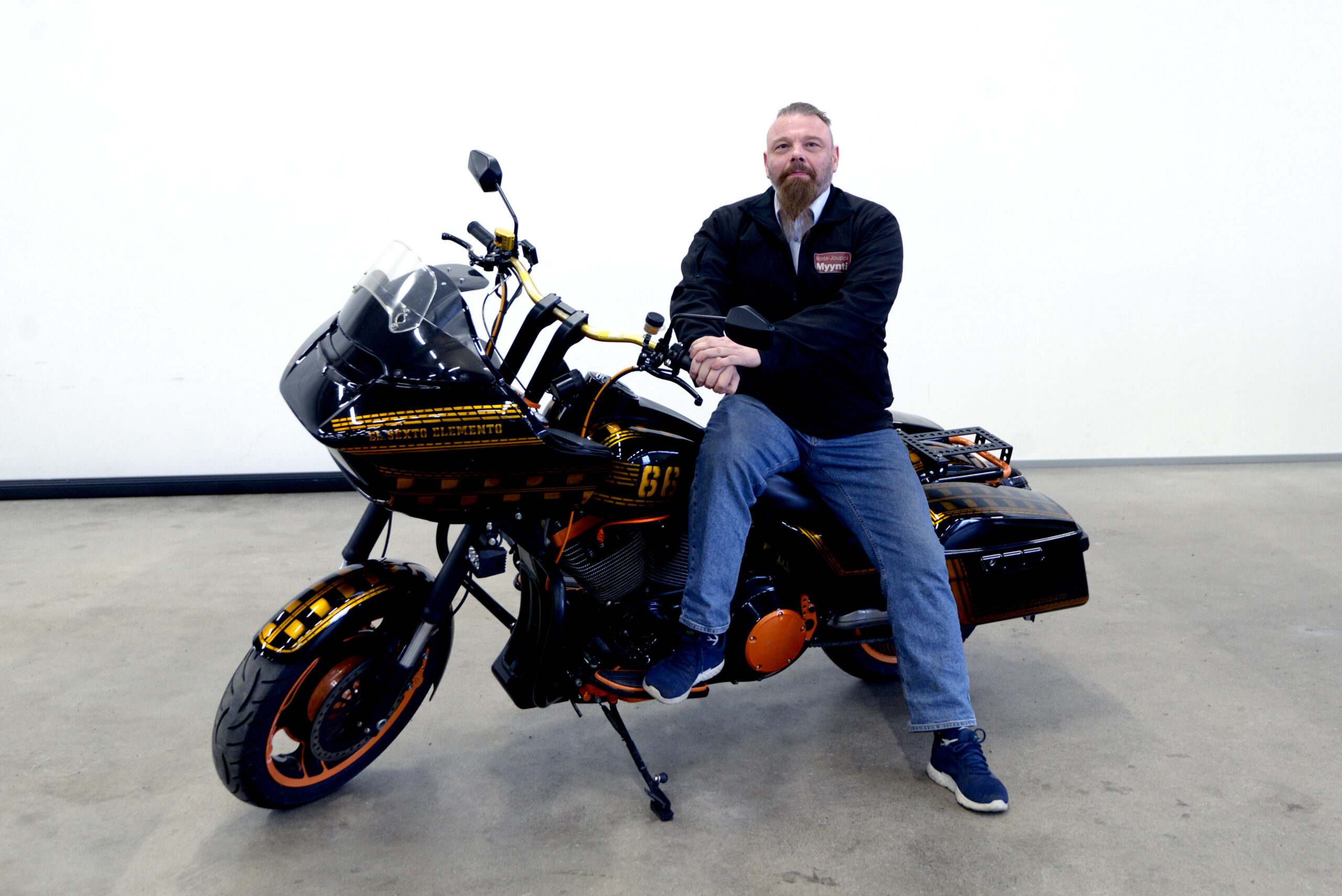 Moottoripyörät ovat tuoneet Juhan elämään ystäviä ja ikimuistoisia ...